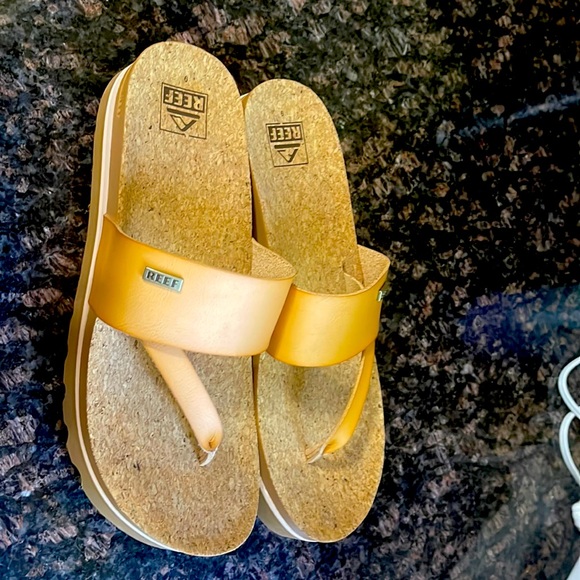 Reef | Shoes | Like New Reef Sandalswore Twice Too Wide For My Feet ...